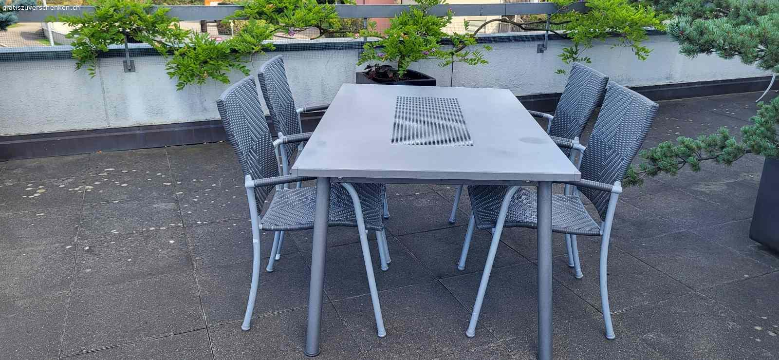 Faszinierend Gartenmobel Zu Verschenken Fotos
