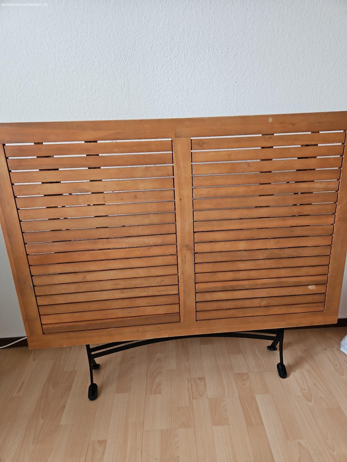Gartentisch-Klapptisch - Garten & Handwerk - Gratis zu verschenken